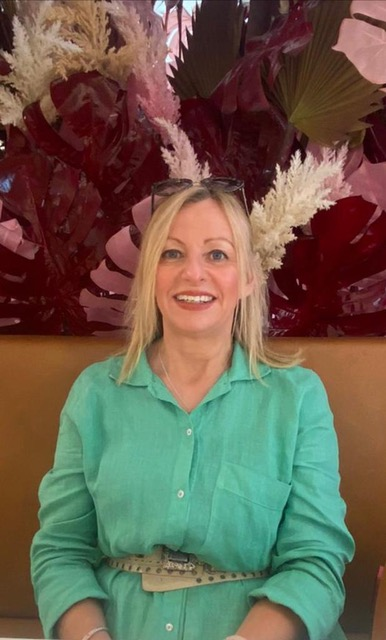 Eithne Ní Ghallchobhair agus Annie Quinn Scéalaíocht agus Ceardlann ...